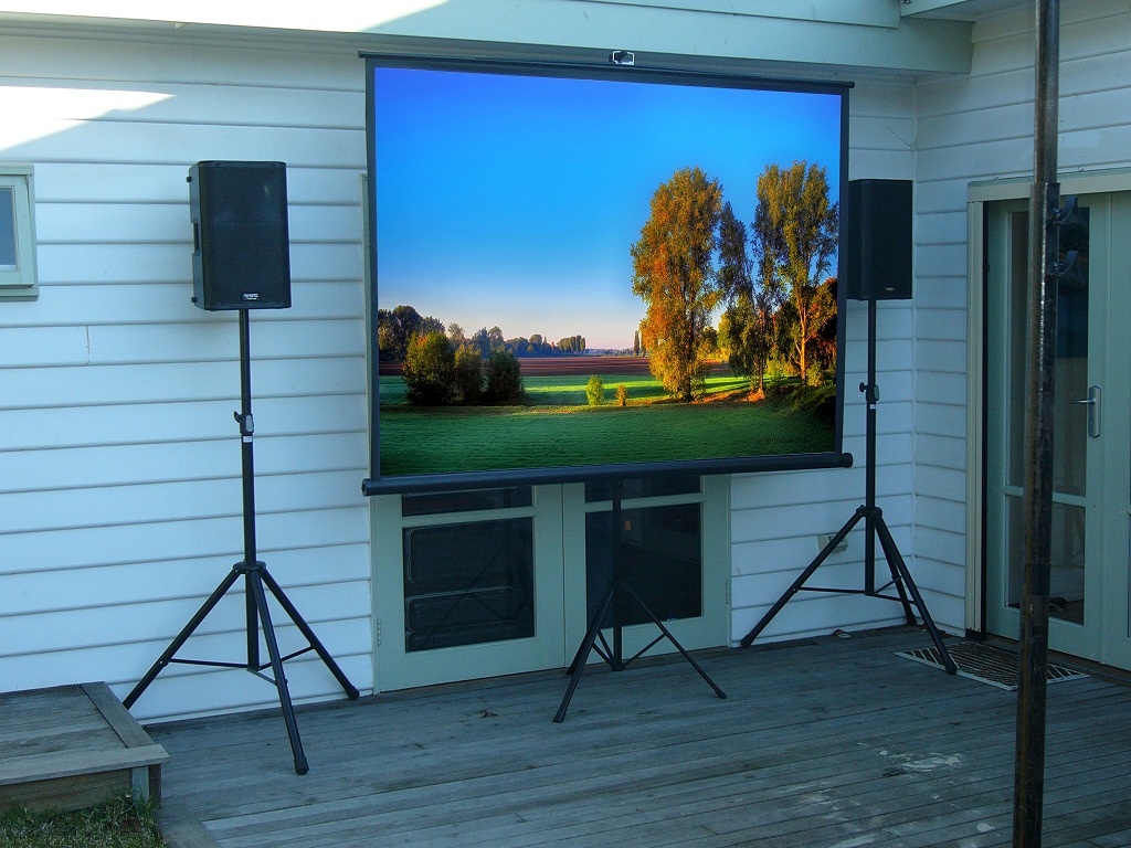 Tripod Projection Screen Portable Projector Screen For Outdoor And ...